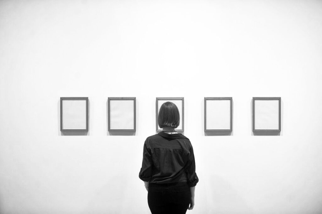 INVISIBLE ART — APPARENTLY INVISIBLE